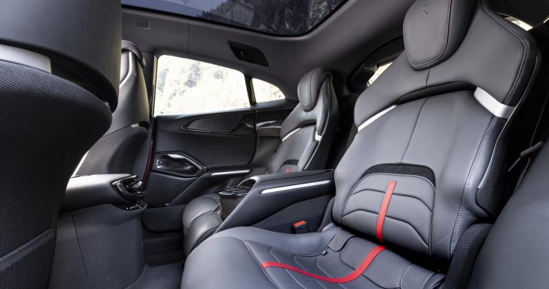 Ferrari Purosangue: 4 porte, 4 posti e 725 cavalli rampanti