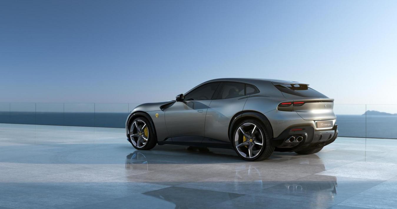 Ferrari Purosangue: l'intervista ai suoi designer guidati da Flavio Manzoni