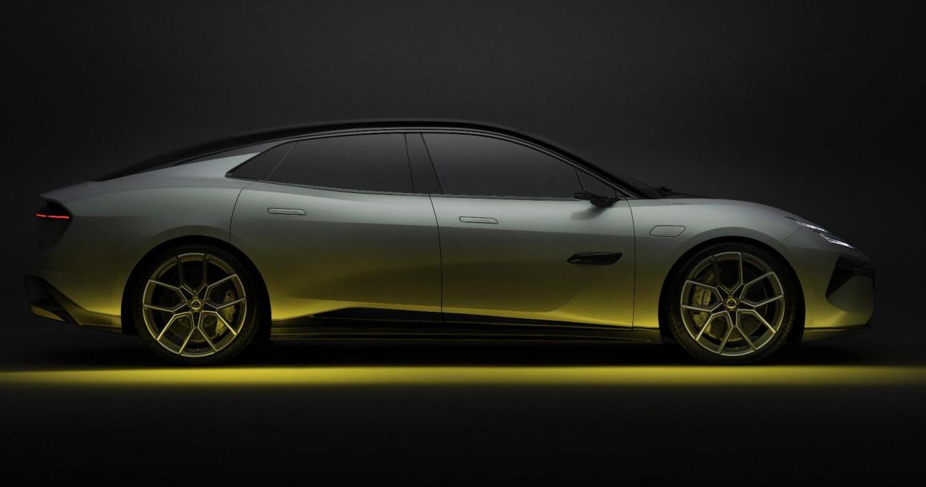 Lotus Emeya: prezzi, versioni, prestazioni