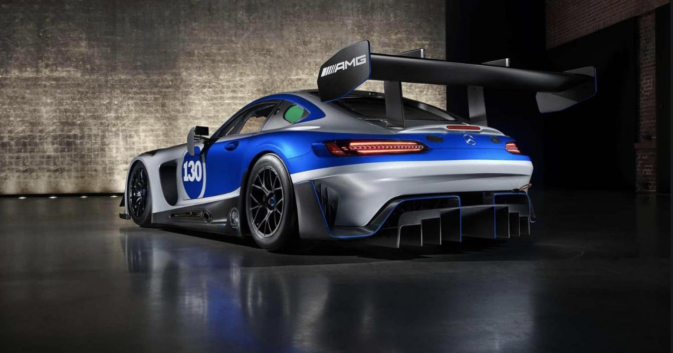 Mercedes AMG GT3 modificata: un costoso giocattolo da trackday