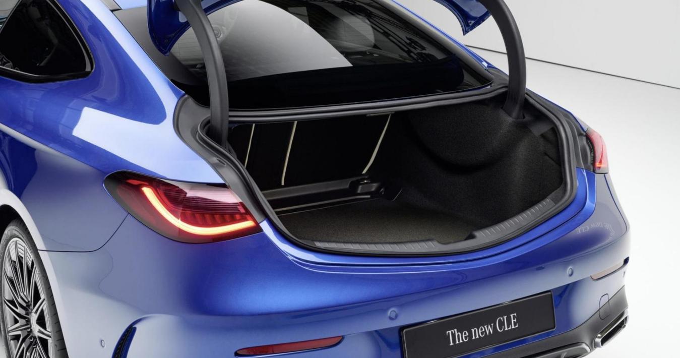 Mercedes CLE Coupé: prova su srada della 220 d