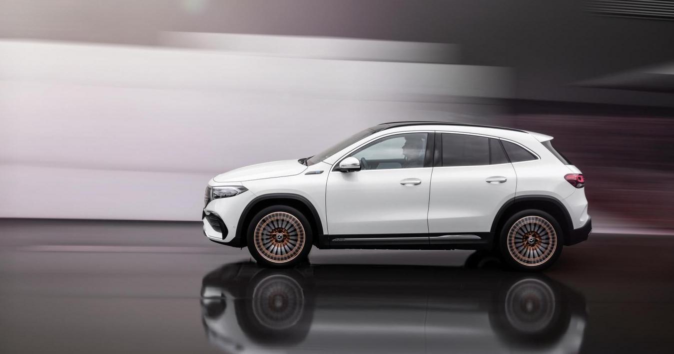 SUV Mercedes: tutti i modelli in listino